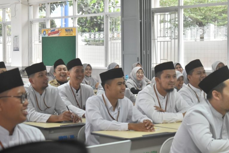 IHT Hari Kedua: Merajut Kekompakan, Mengokohkan Semangat Bersama ...